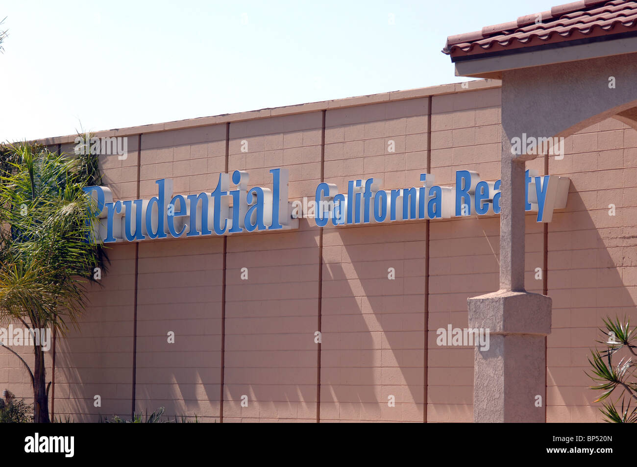 Prudential agent hi-res stock photography and images - Alamy