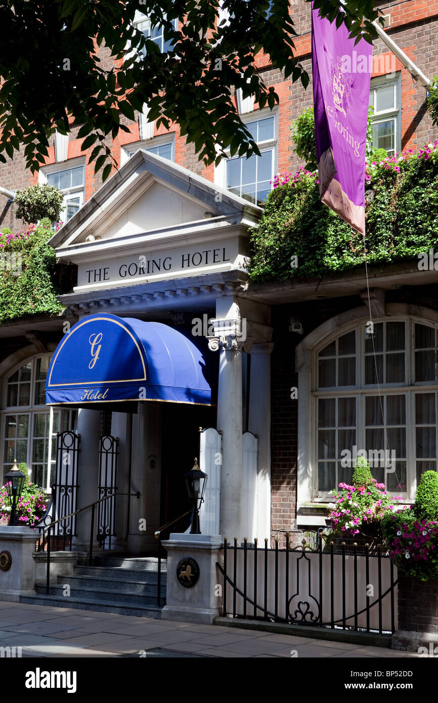Goring hotel outside hi-res stock photography and images - Alamy