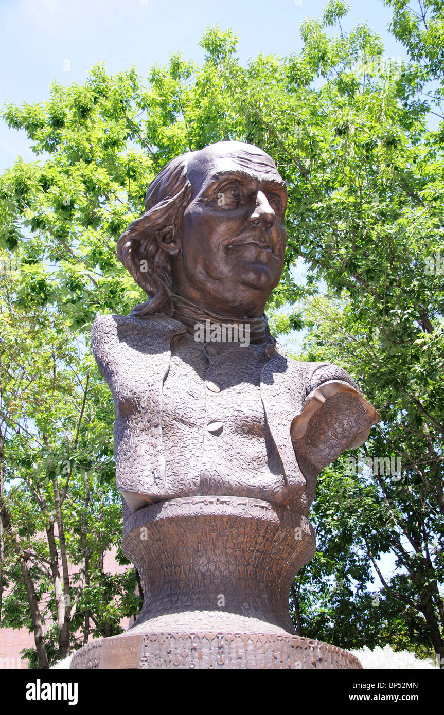 Benjamin Franklin sculpture at fire department in Philadelphia ...