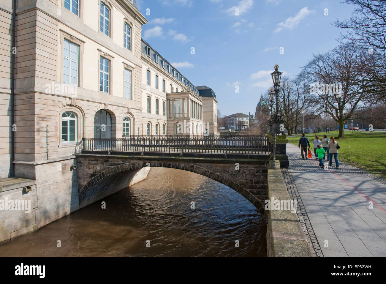 LEINESCHLOSS BUILDING, CASTLE, STATE PARLIAMENT, RIVER LEINE, HANOVER ...