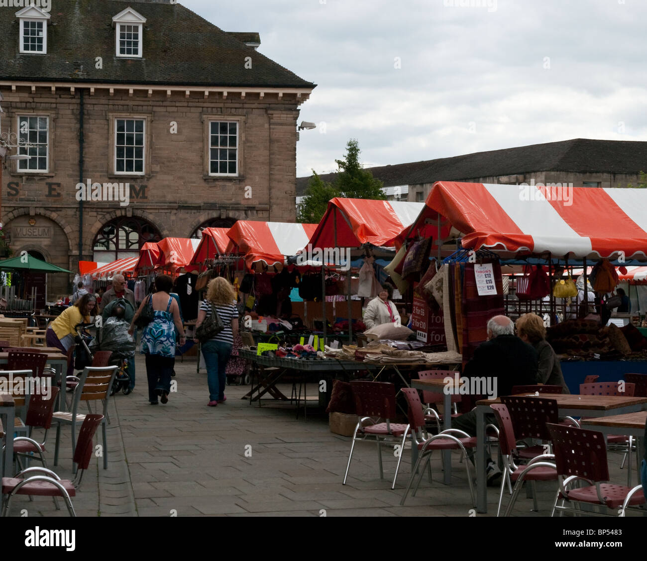 Warwick town centre hi-res stock photography and images - Alamy