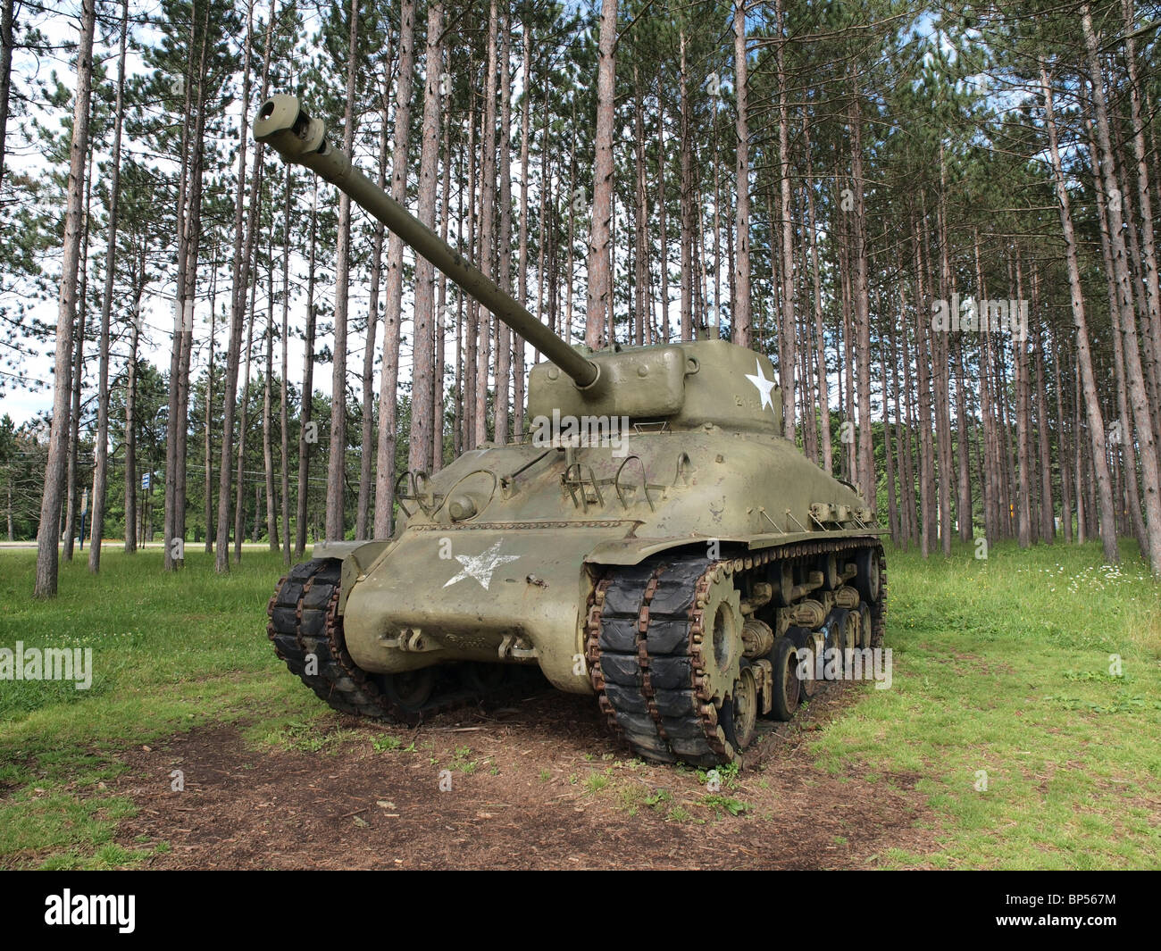 Vintage sherman tank hi-res stock photography and images - Alamy