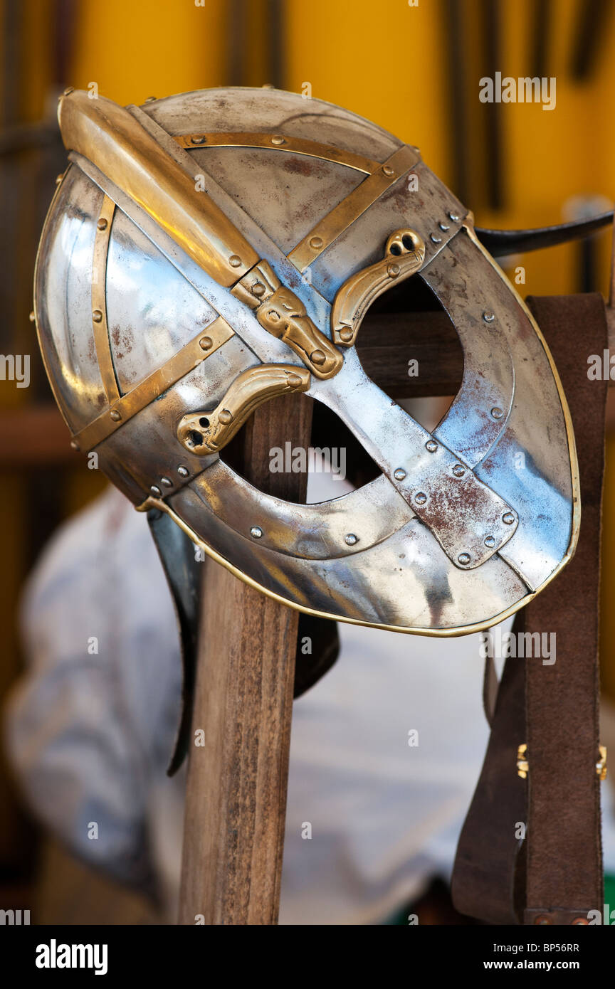 Medieval knights helmet hi-res stock photography and images - Alamy