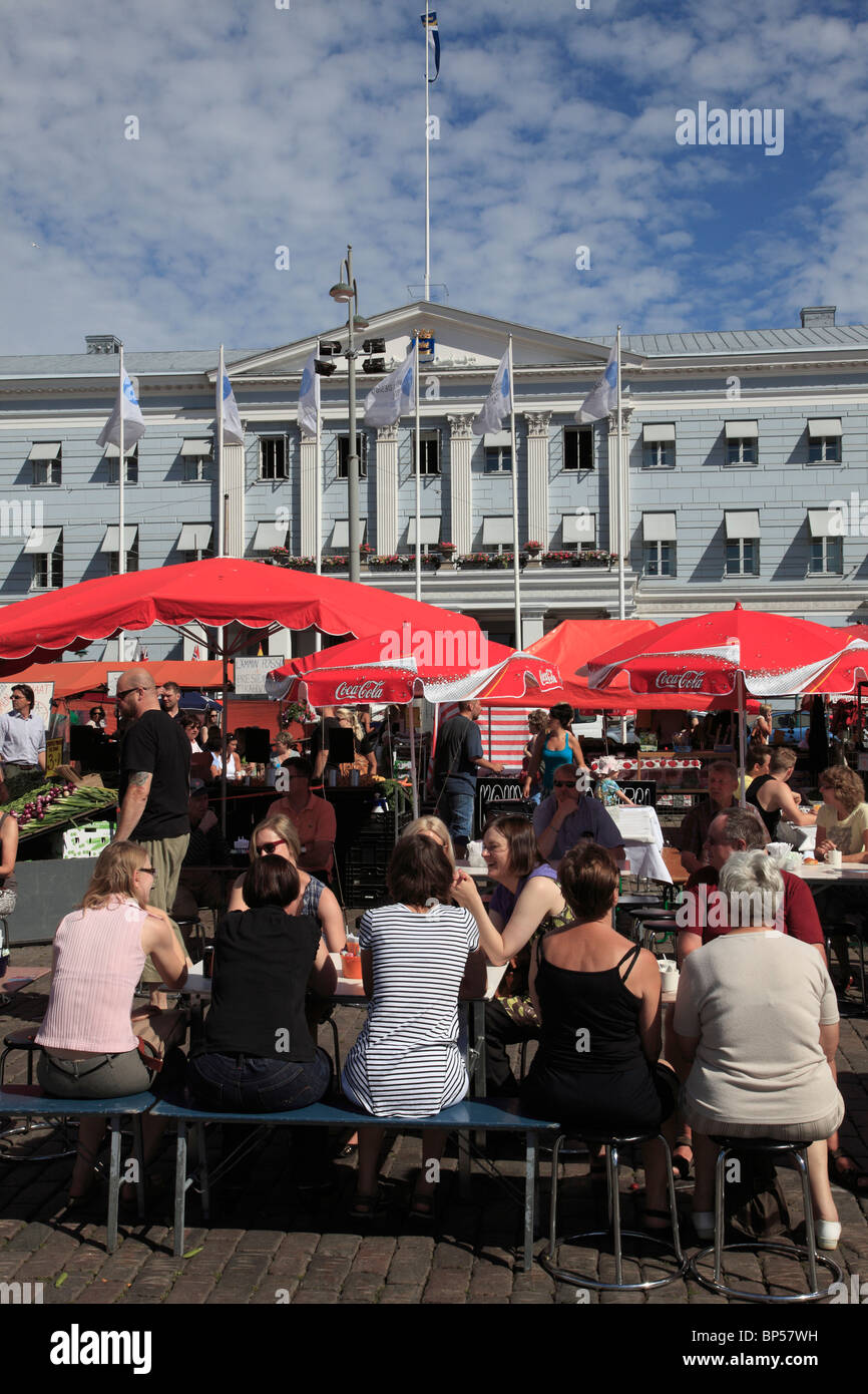 Helsinki market square hi-res stock photography and images - Alamy