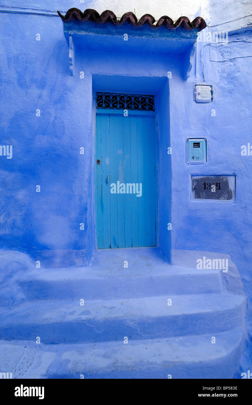 Traditional Blue House and Old Blue Door, Blue Walls & Front Steps to ...