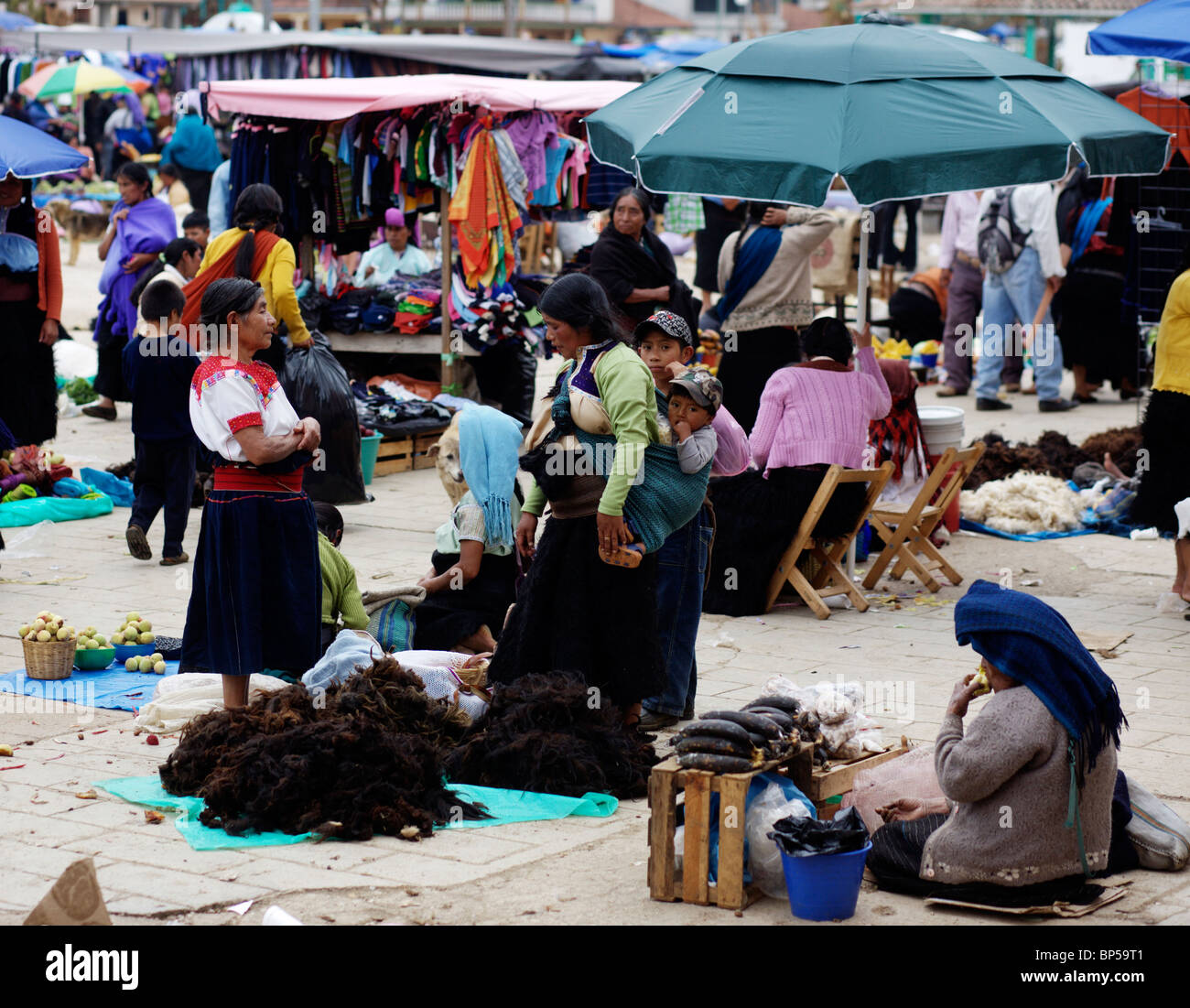 The daily market in San Juan Chamula near San Cristobal de Las Casas in ...