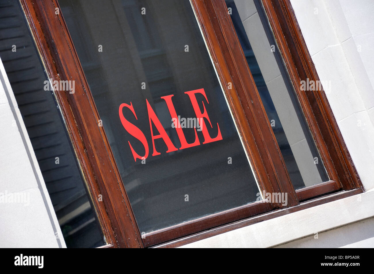 'Sale' sign on store window in Greenwich, Connecticut, USA Stock Photo ...