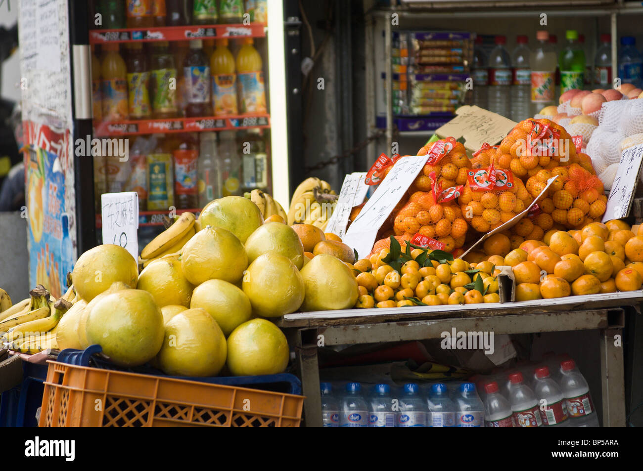 China, Shanghai. The Chenghuang Miao district around the Shanghai City ...
