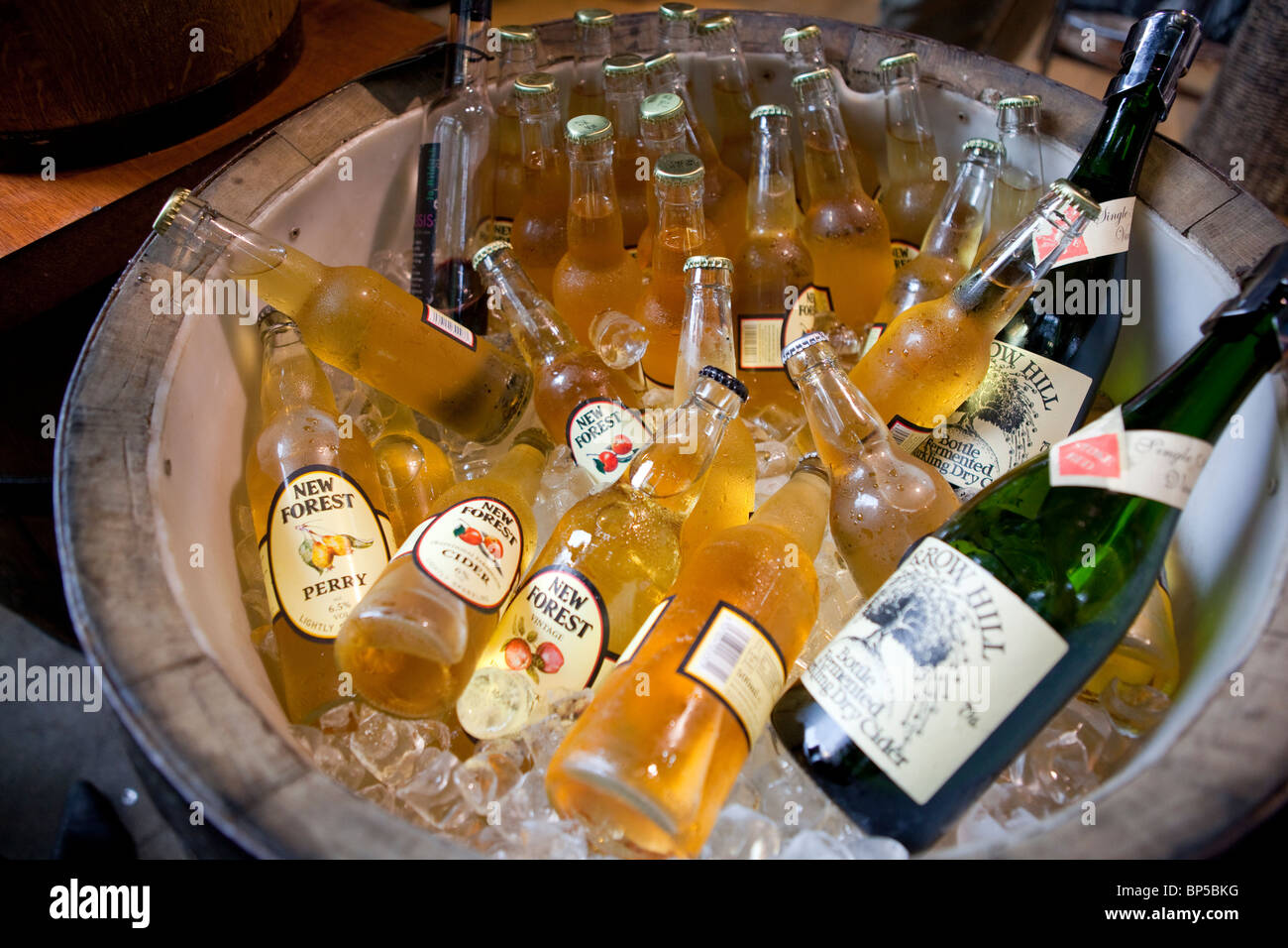 Visit farmers market hi-res stock photography and images - Alamy