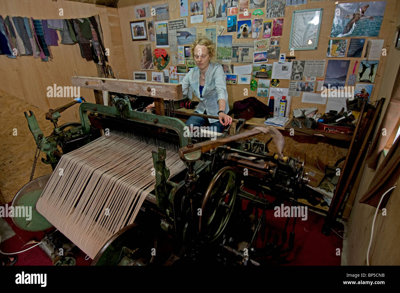 Hattersley Domestic Loom at Beanish Tweeds Isle of Lewis, Western Isles ...