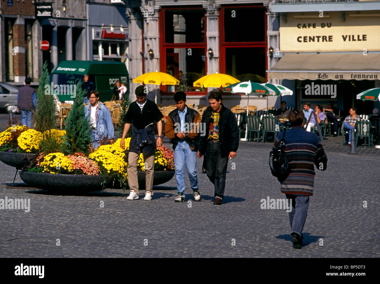 Belgians belgian people young adults hi-res stock photography and ...