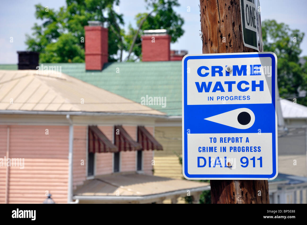 Neighborhood crime watch sign, USA Stock Photo - Alamy