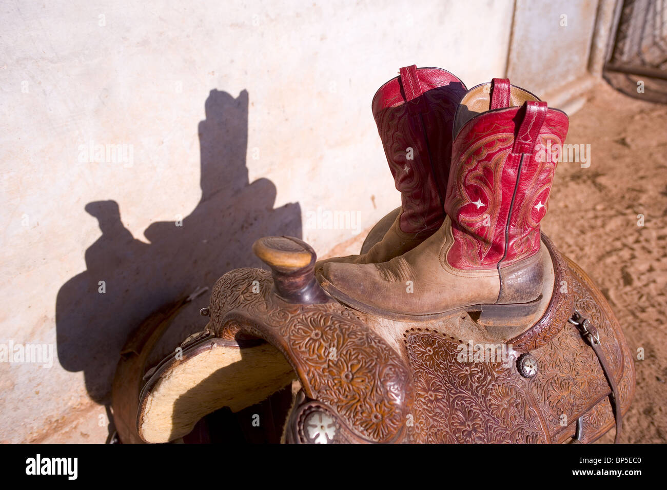 Western saddle hi-res stock photography and images - Alamy