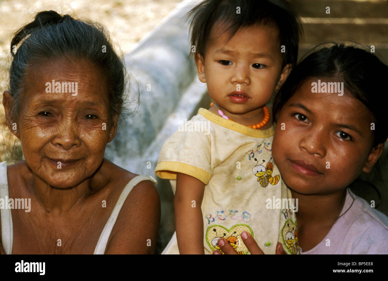Lao women hi-res stock photography and images - Alamy