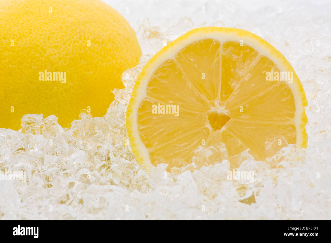 Crushed lemon hi-res stock photography and images - Alamy