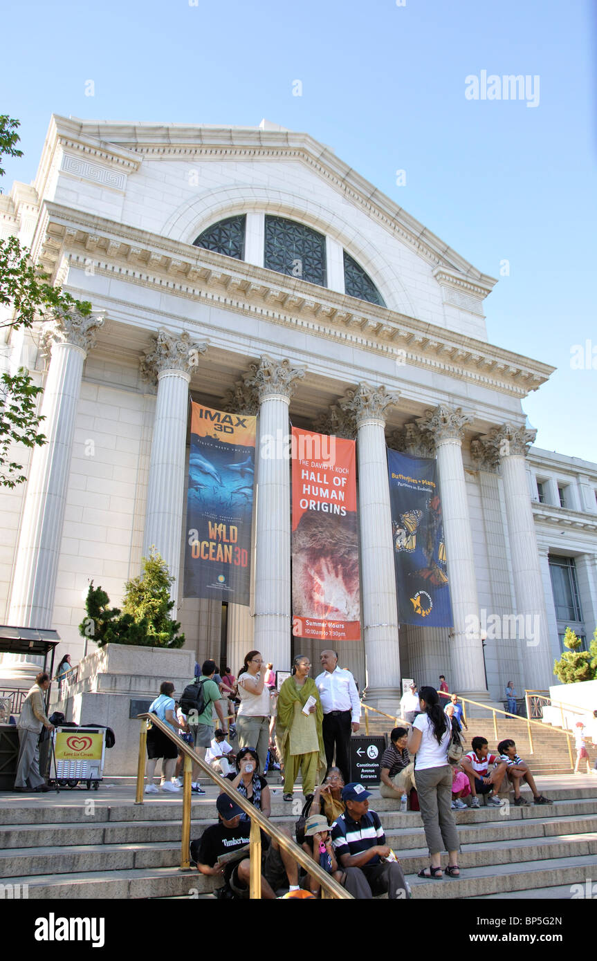 National museum of natural history dc exterior hi-res stock photography ...