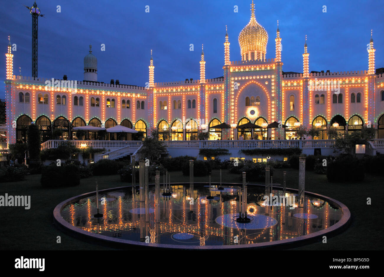 Denmark, Copenhagen, Tivoli amusement park at night Stock Photo - Alamy