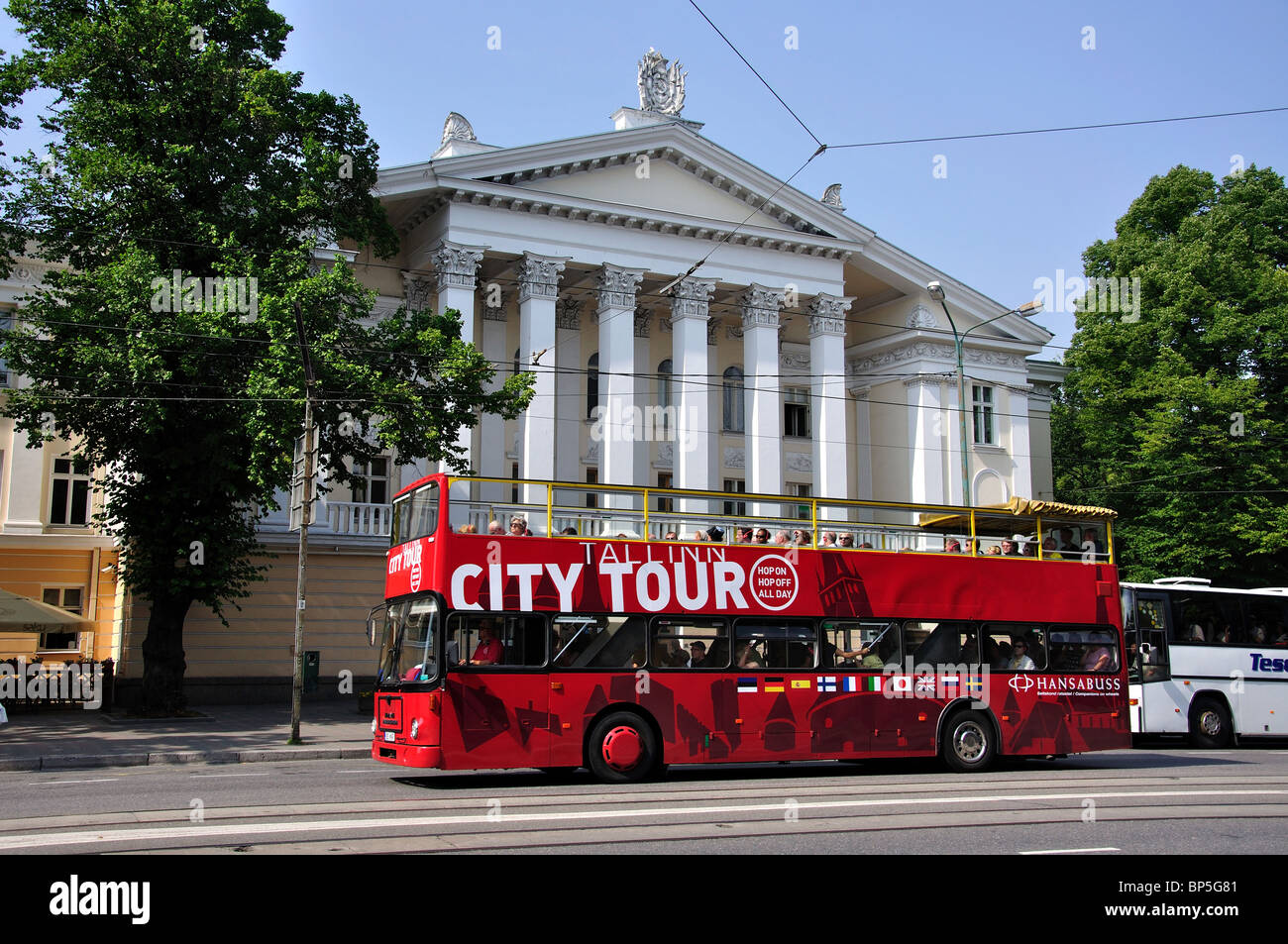 Old russian bus hi-res stock photography and images - Alamy