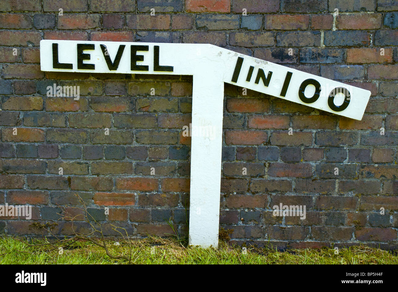 Railway gradient indicator sign at Hartington on the Tissington Trail ...