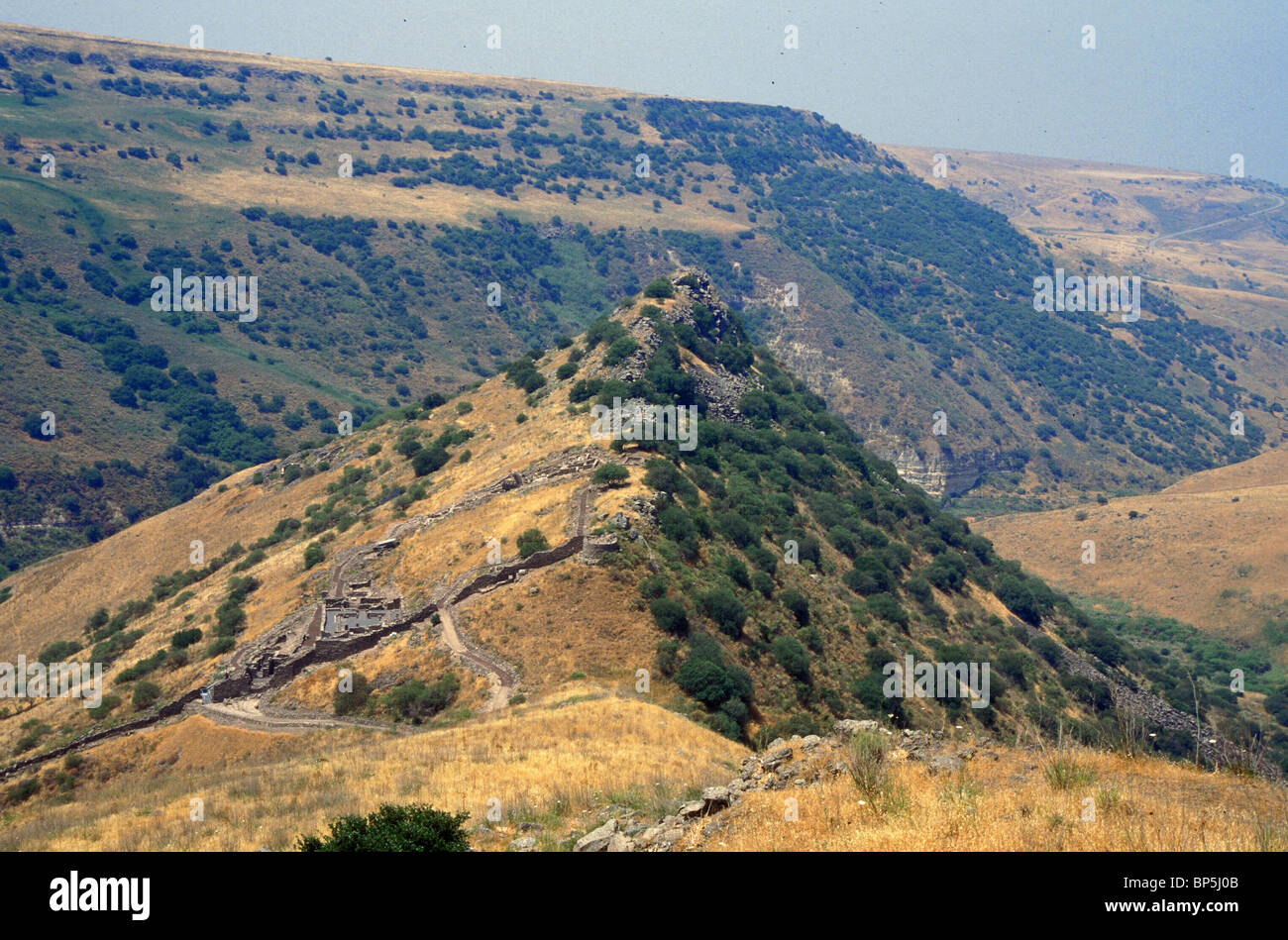 GAMLA - ANCIENT CITY IN THE GOLAN. FIRST BUILT BY JEWS AFTER THEIR ...