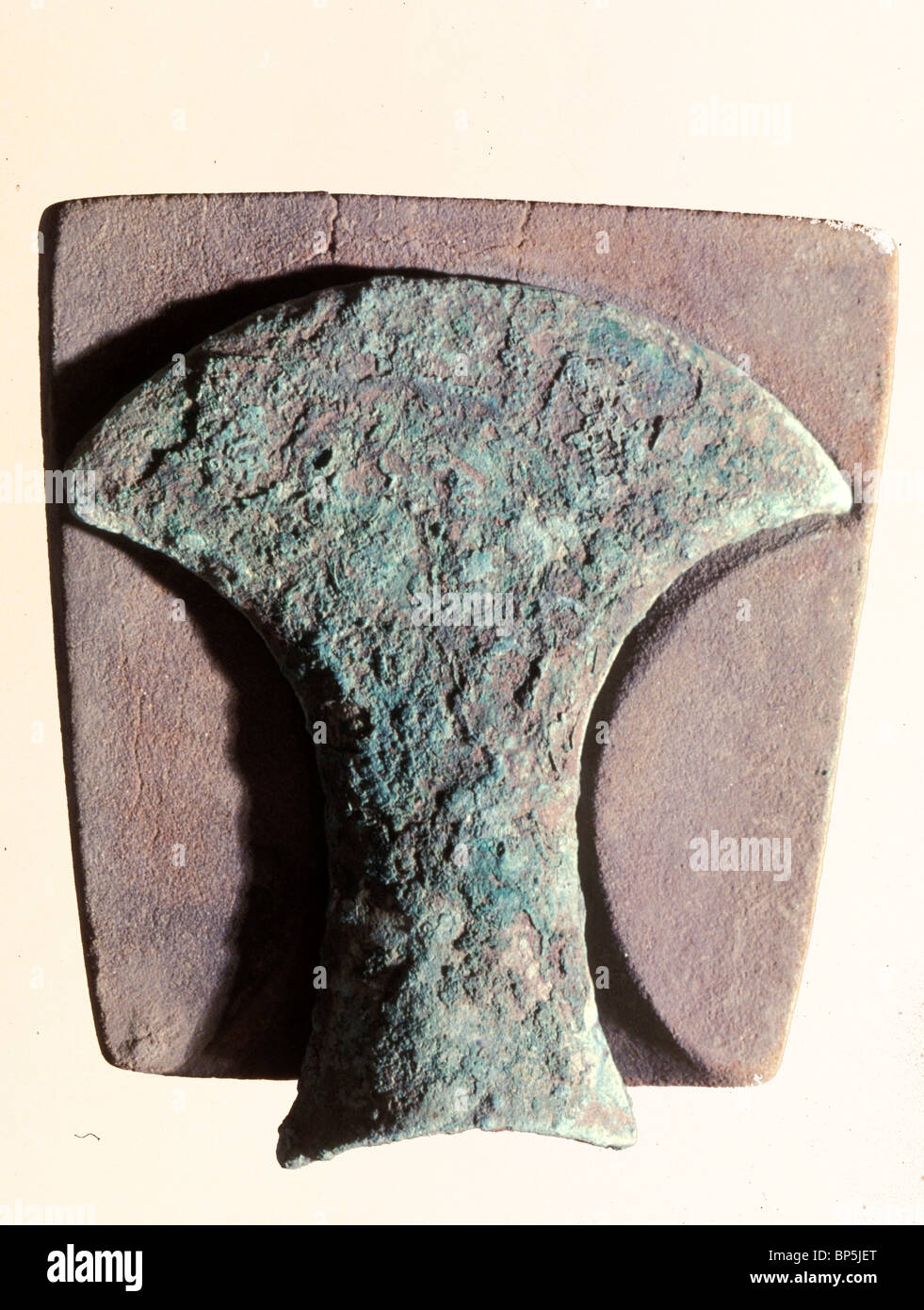 Ax style hi-res stock photography and images - Alamy