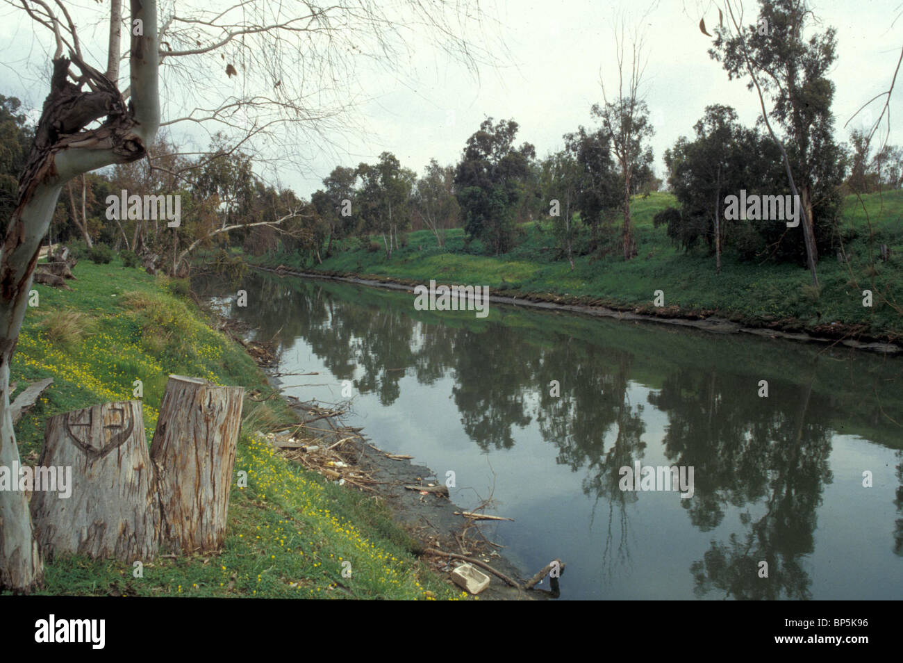 4925 yarkon river hi-res stock photography and images - Alamy