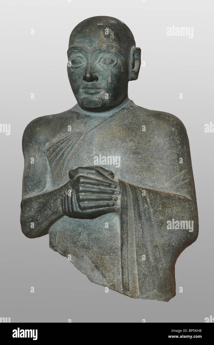 Statue of gudea hi-res stock photography and images - Alamy