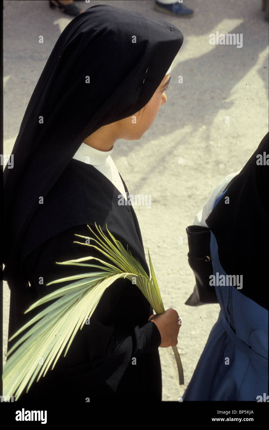 5270. Catholic nun in Jerusalem Stock Photo - Alamy