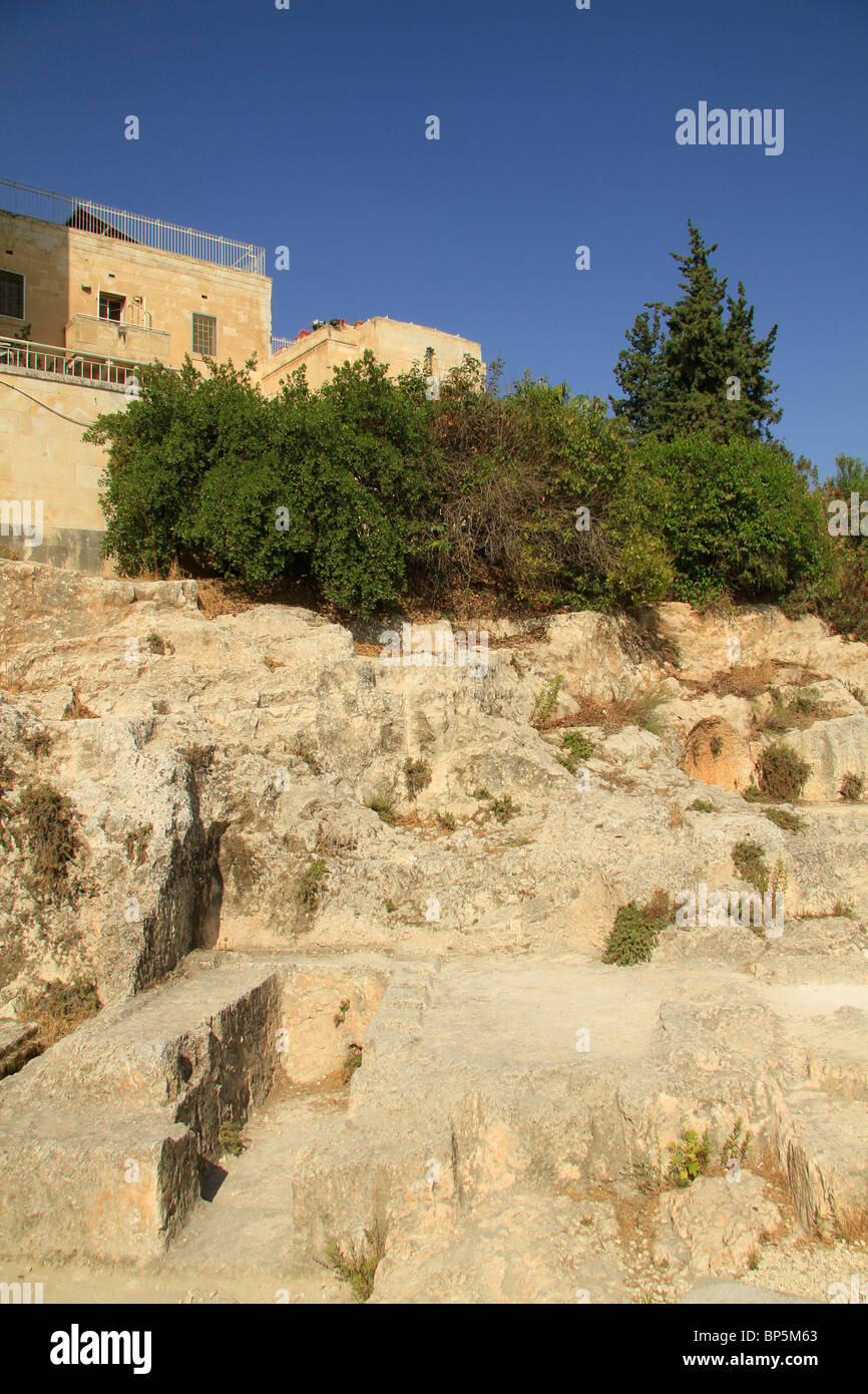 Rock burial hi-res stock photography and images - Alamy