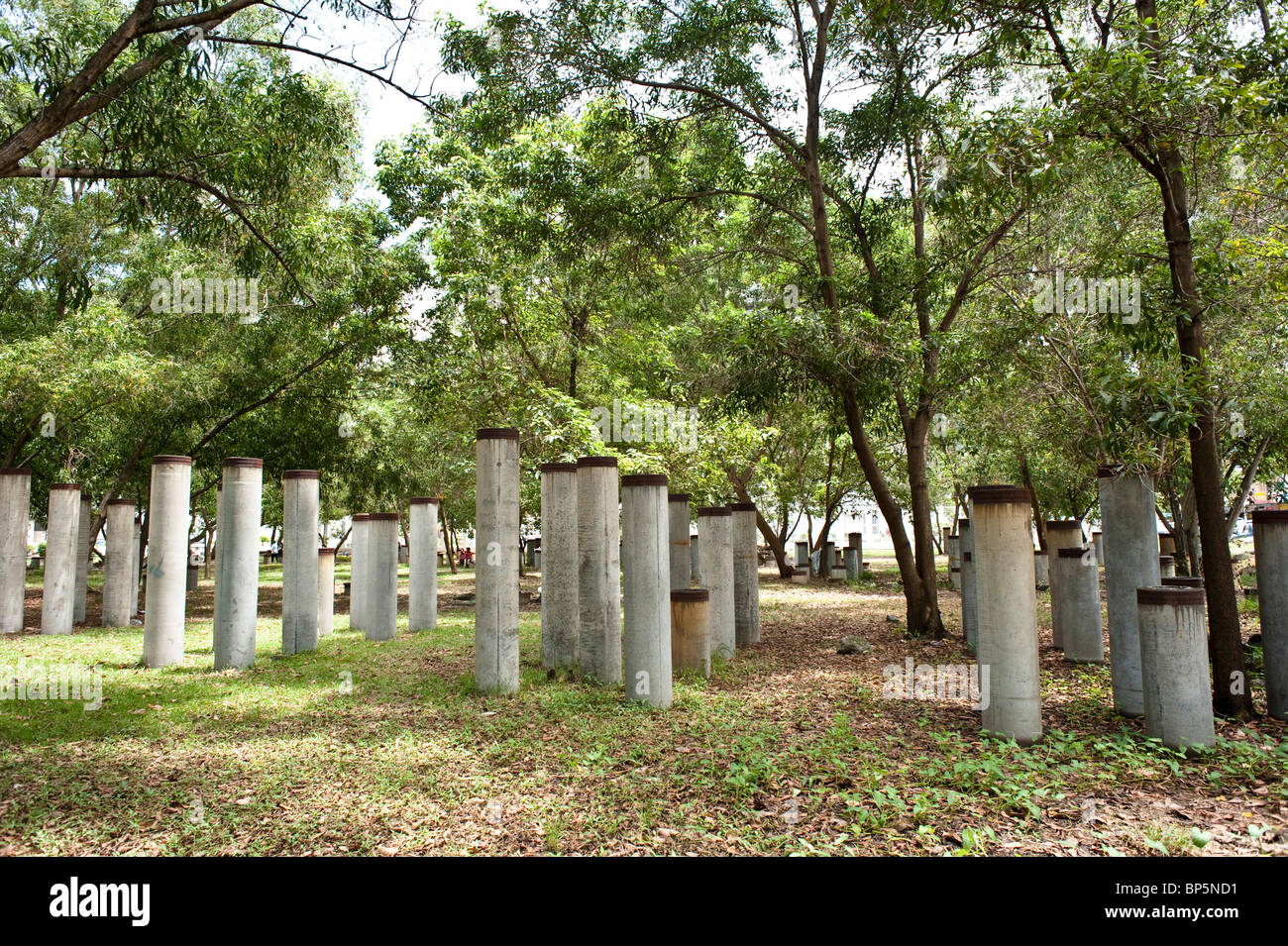 Malaysia, Kota Kinabalu, 24 February, 2009 Dead building site turned ...