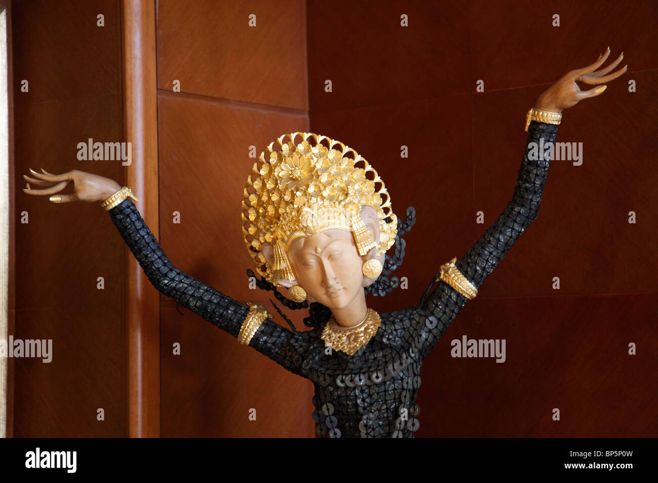 Indonesia, Java, Solo, javanese statue, handicraft Stock Photo - Alamy