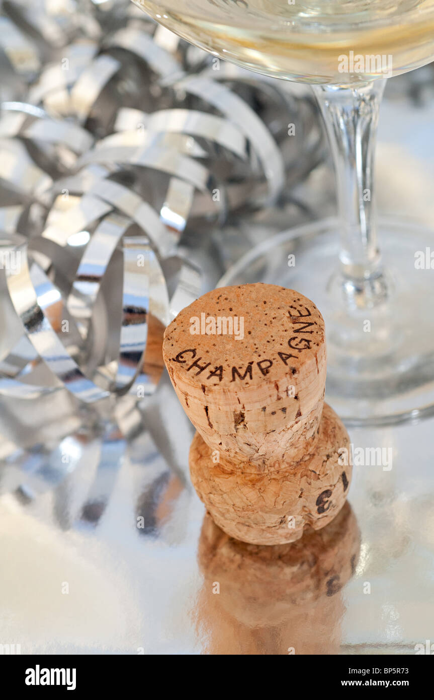 Champagne close up coupe hi-res stock photography and images - Alamy