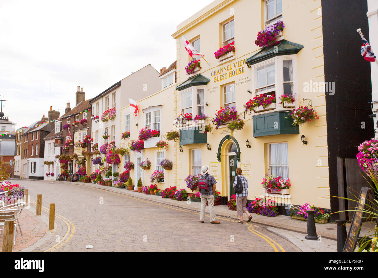 Deal Kent England Street scene Stock Photo - Alamy