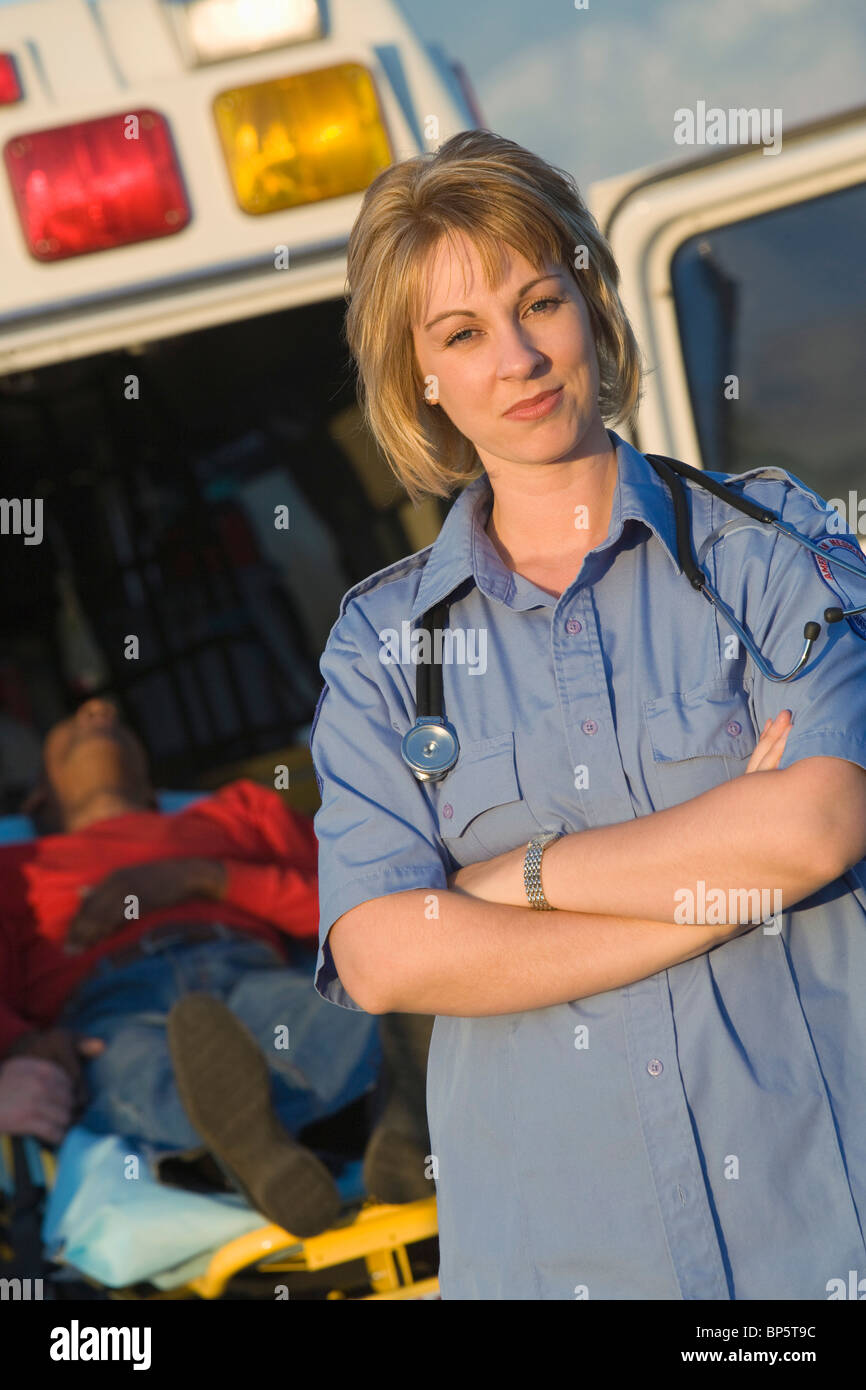 Paramedic care hi-res stock photography and images - Alamy