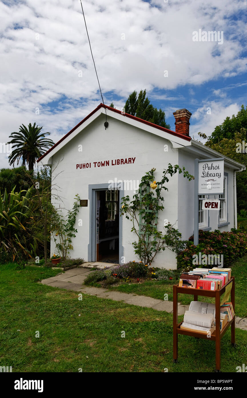 Town Library Stock Photos & Town Library Stock Images - Alamy