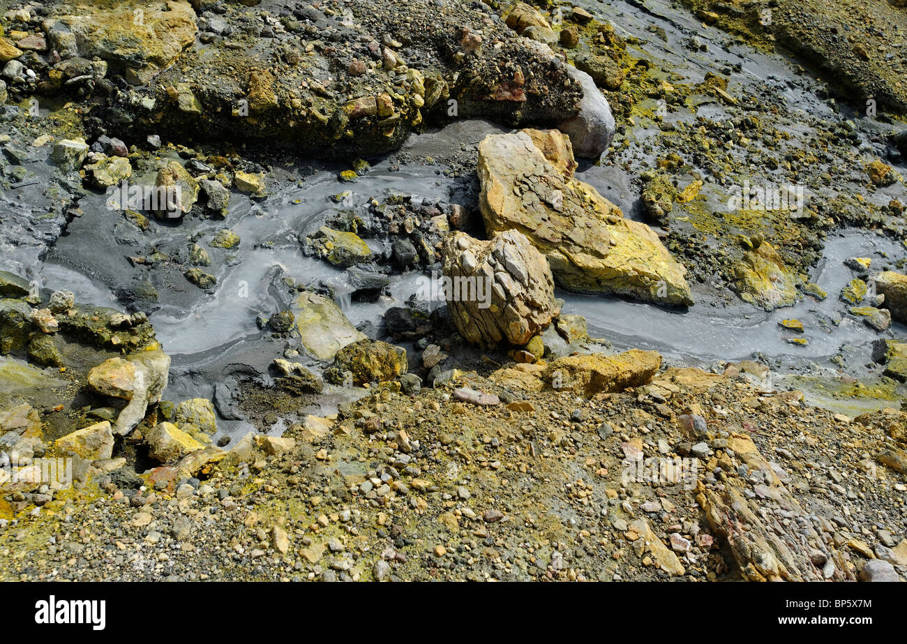 Sulphur rocks hi-res stock photography and images - Alamy