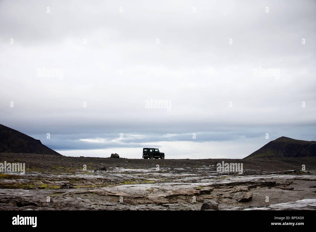 Land Rover Defender 90 300 TDI in the interior highlands of Iceland ...