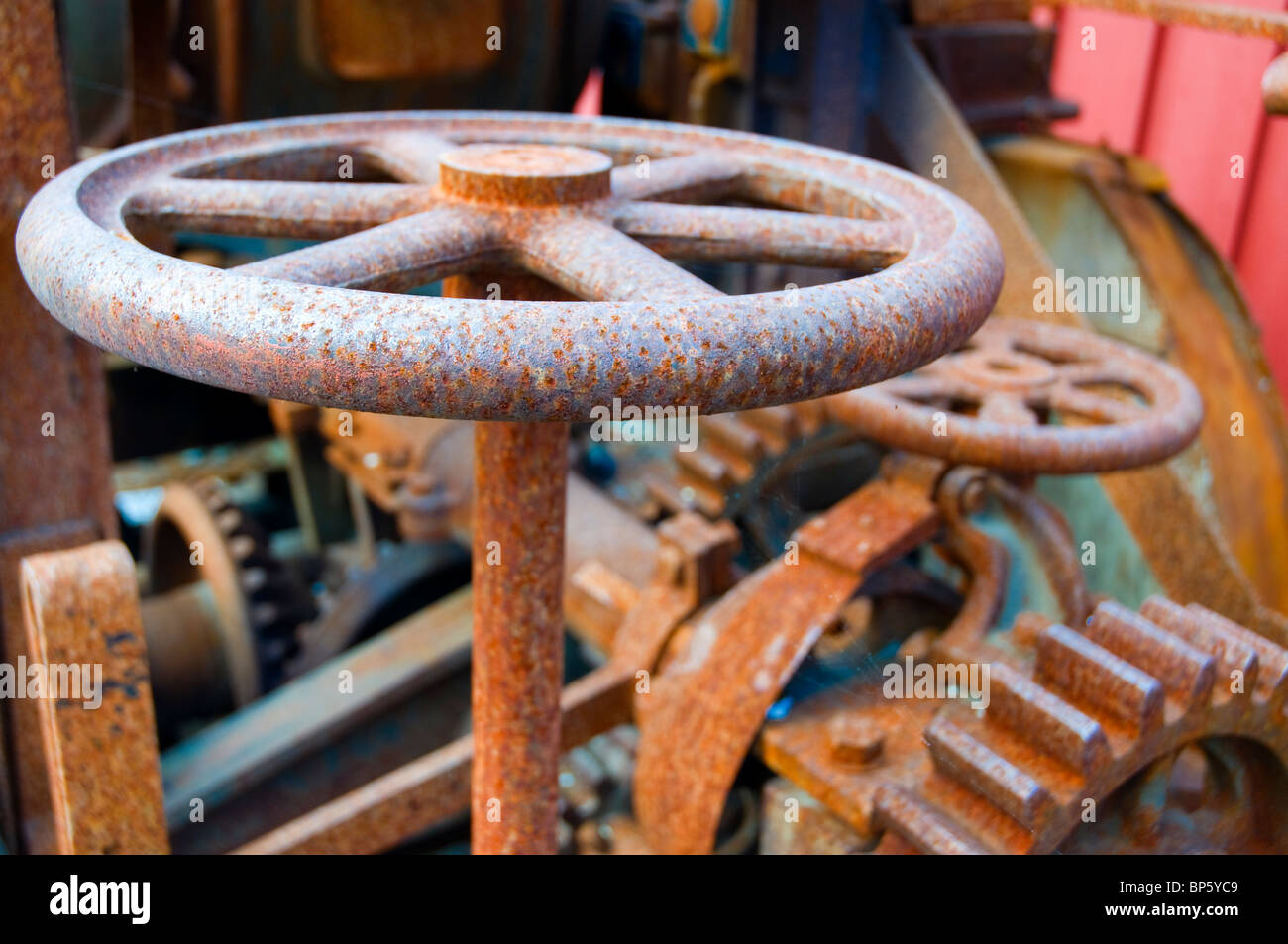 Rusty axles hi-res stock photography and images - Alamy