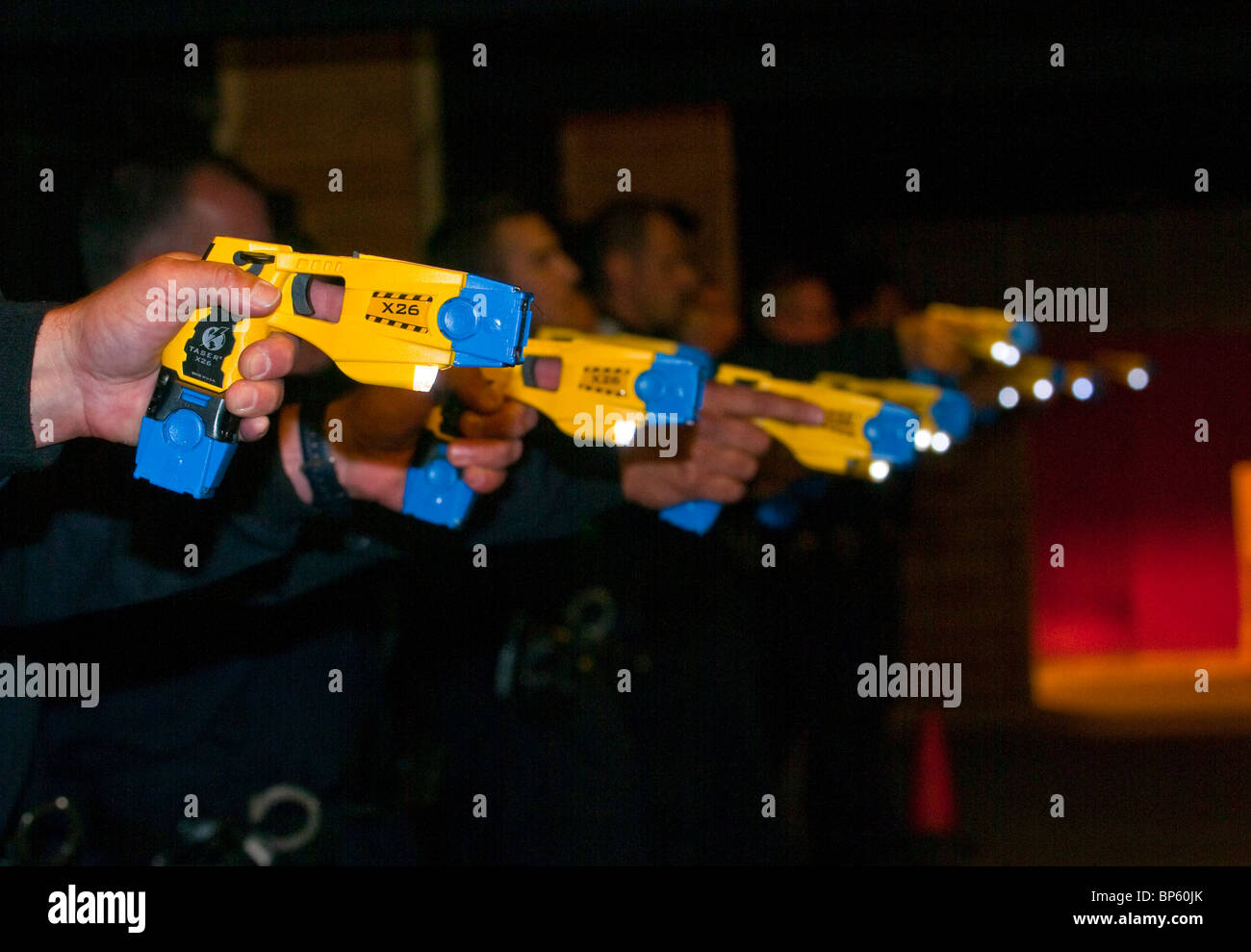 Metropolitan Police Taser training Stock Photo - Alamy
