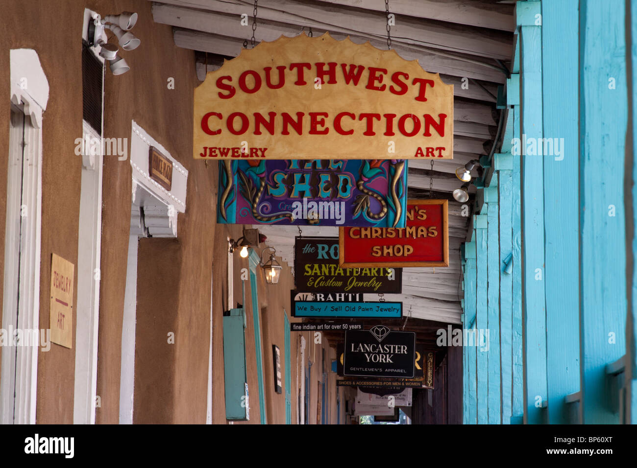 Arts And Crafts Shops High Resolution Stock Photography and Images - Alamy