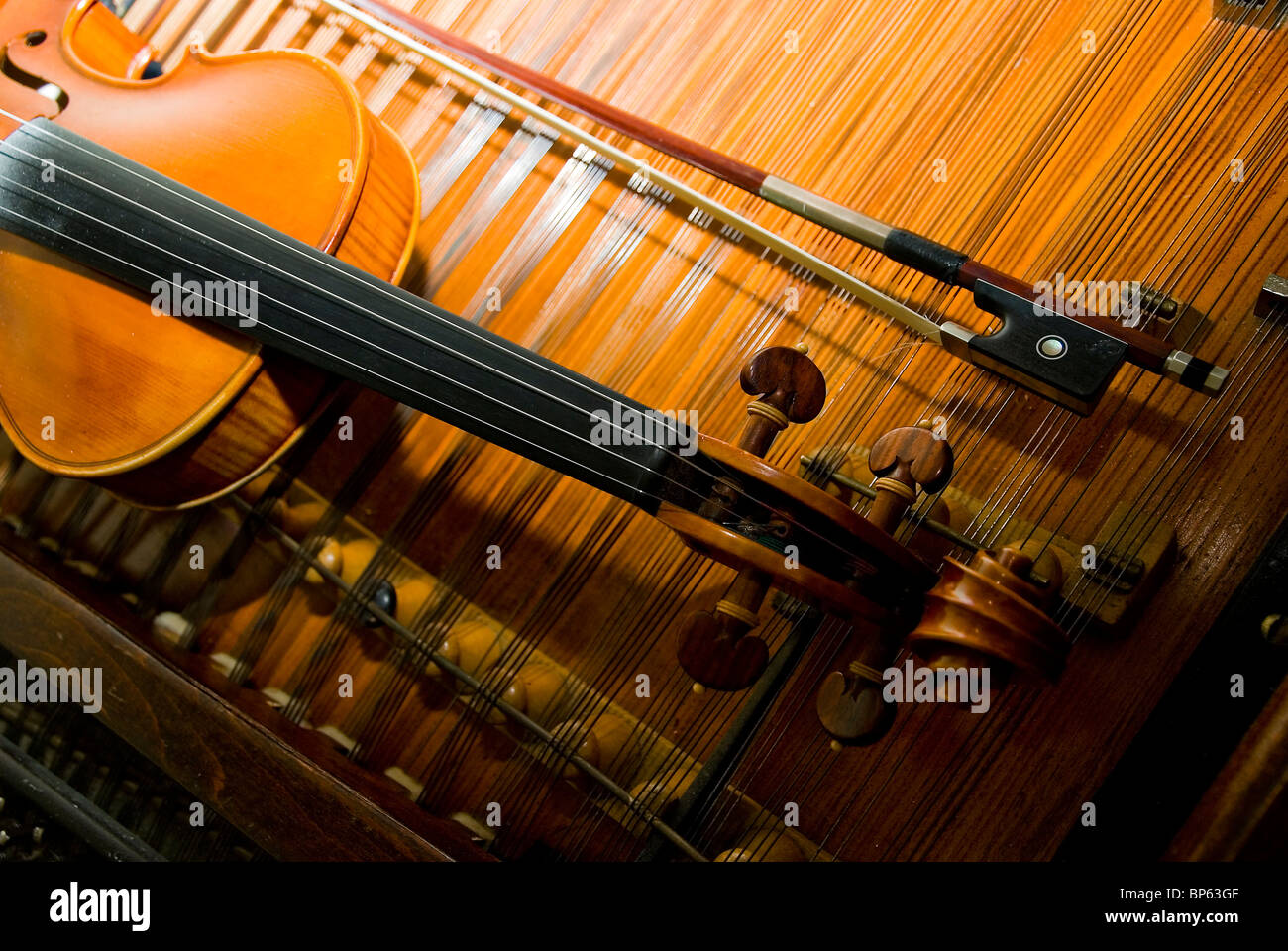 The neck of a violin w bow Stock Photo - Alamy