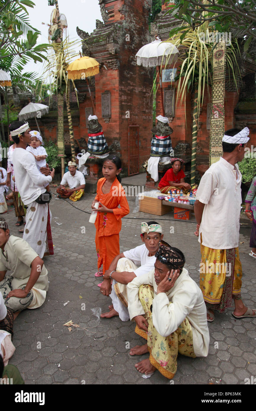 Indonesia, Bali, Mas, temple festival, people, odalan, Kuningan holiday ...