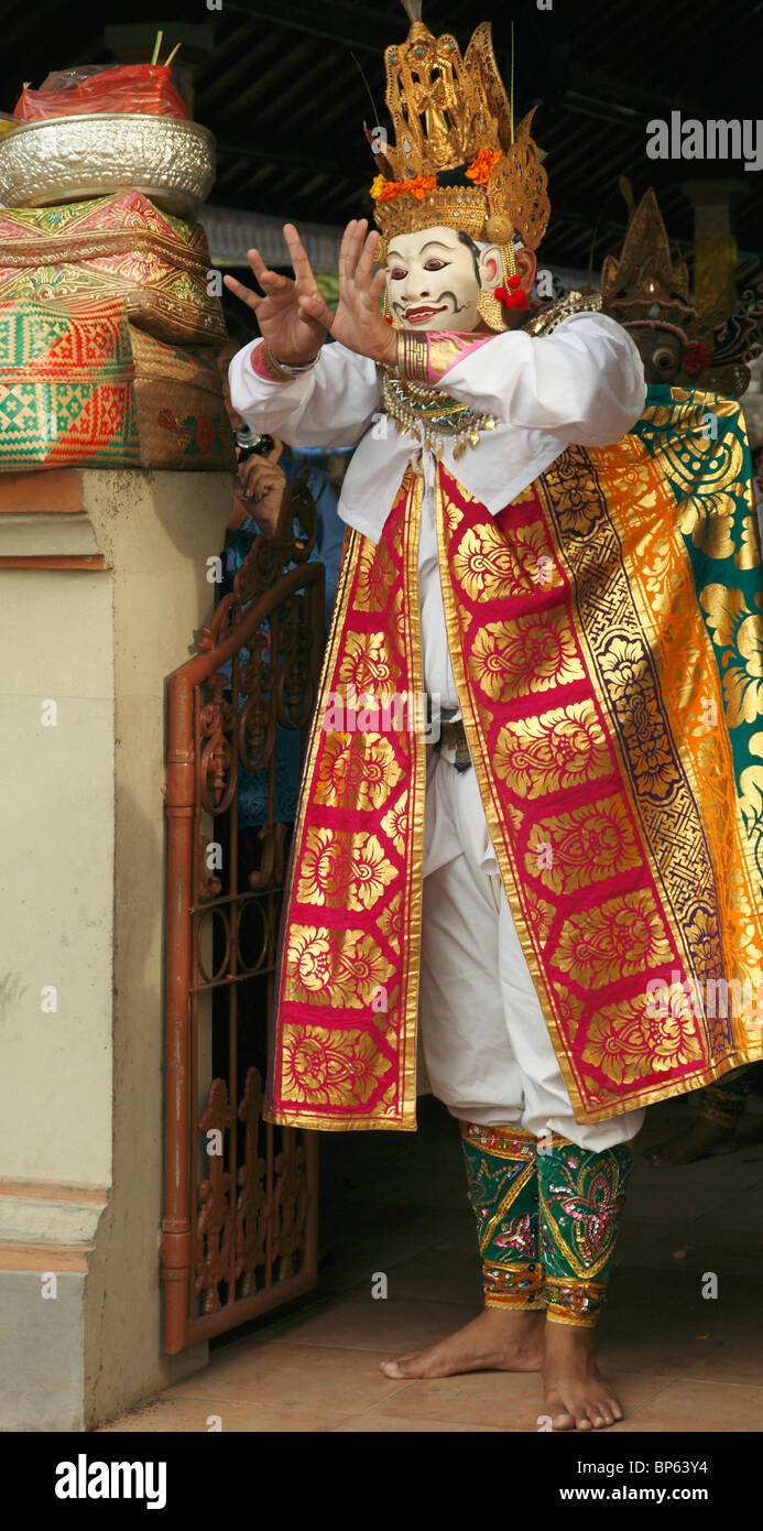 Indonesia, Bali, Mas, temple festival, masked dancers, odalan, Kuningan ...