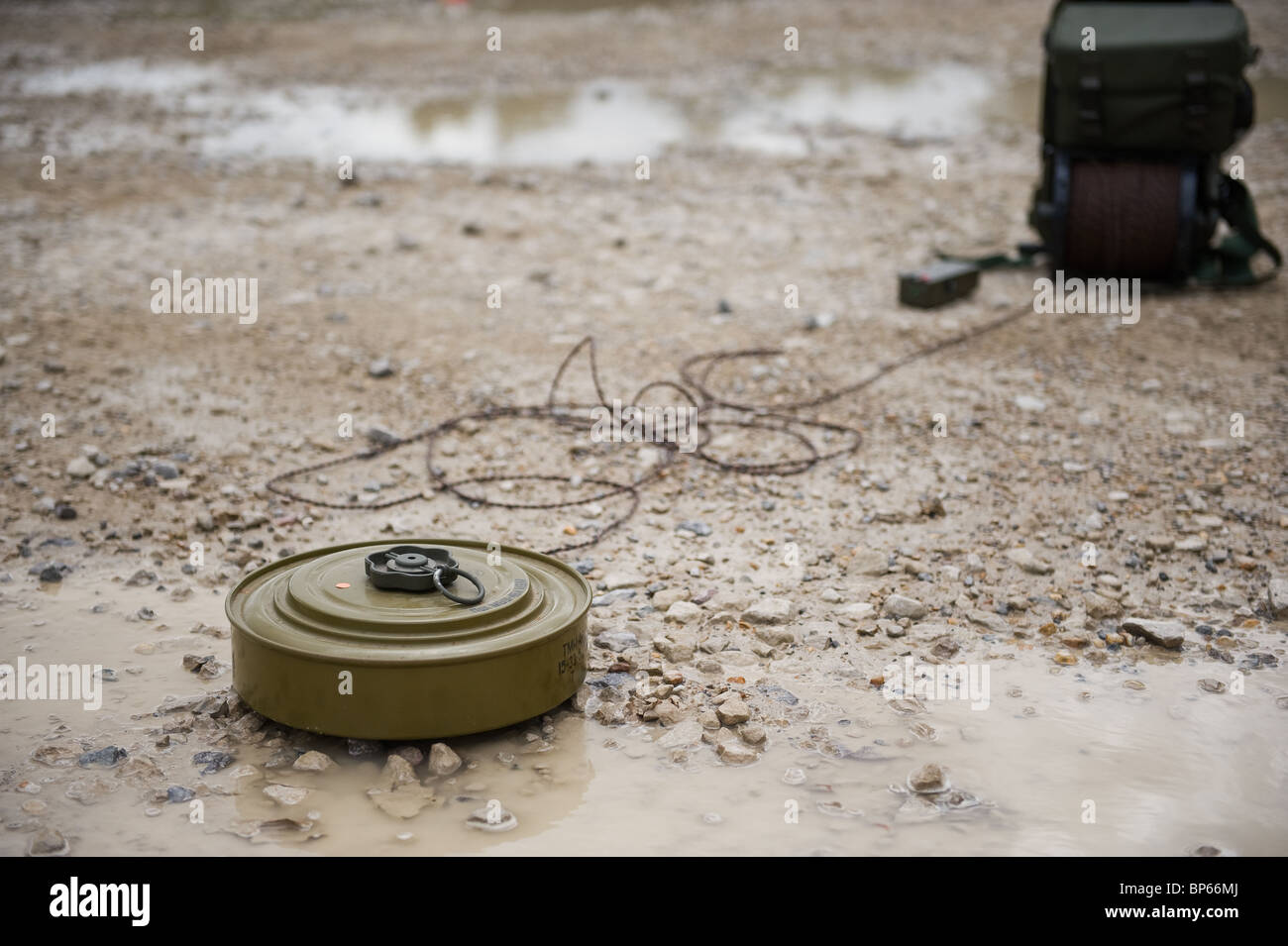 Anti tank mine hi-res stock photography and images - Alamy