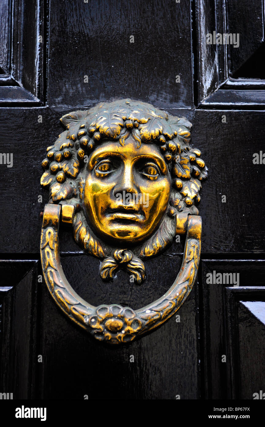 Human face door knocker decorative hi-res stock photography and images ...