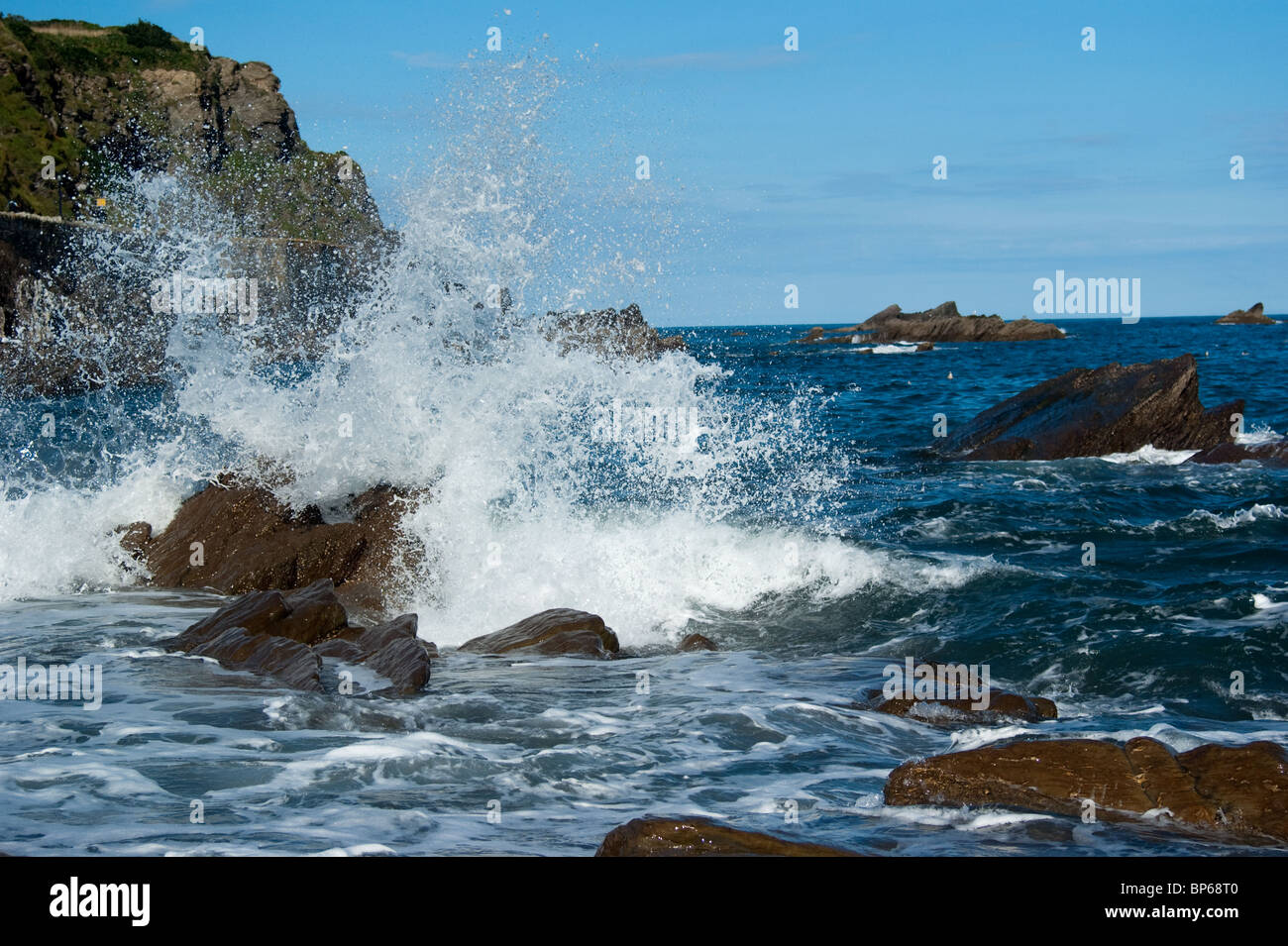 Breaking up rocks hi-res stock photography and images - Alamy