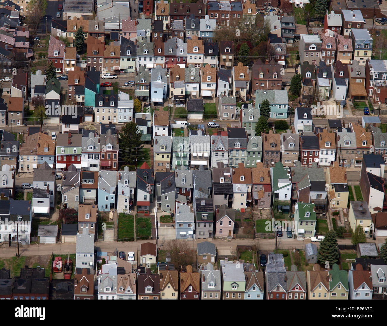 Aerial photo of rust belt row homes in a large midwest US city Stock ...