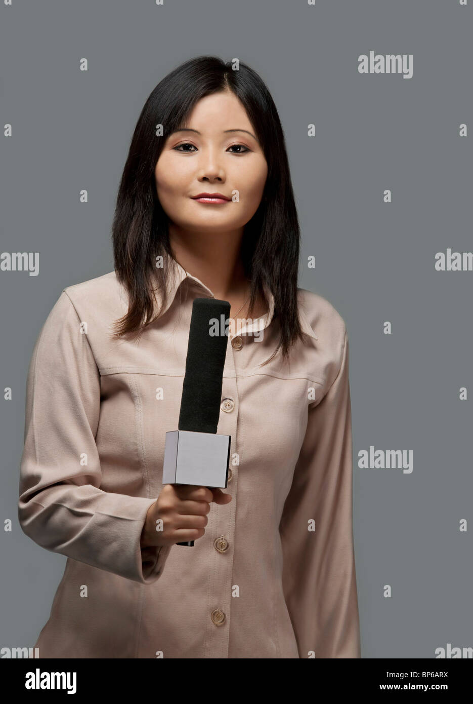 Newscaster woman hi-res stock photography and images - Alamy