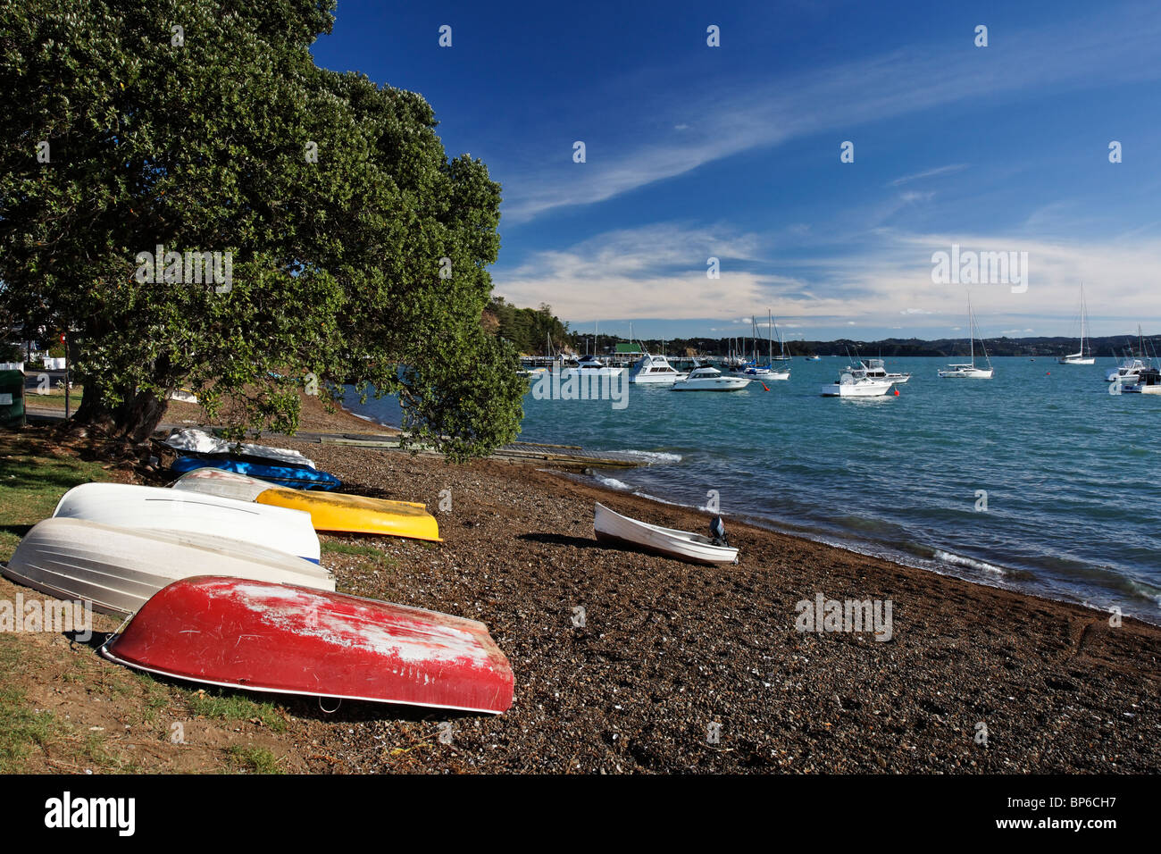 Waterfront views on Russell beach in New Zealand Stock Photo - Alamy