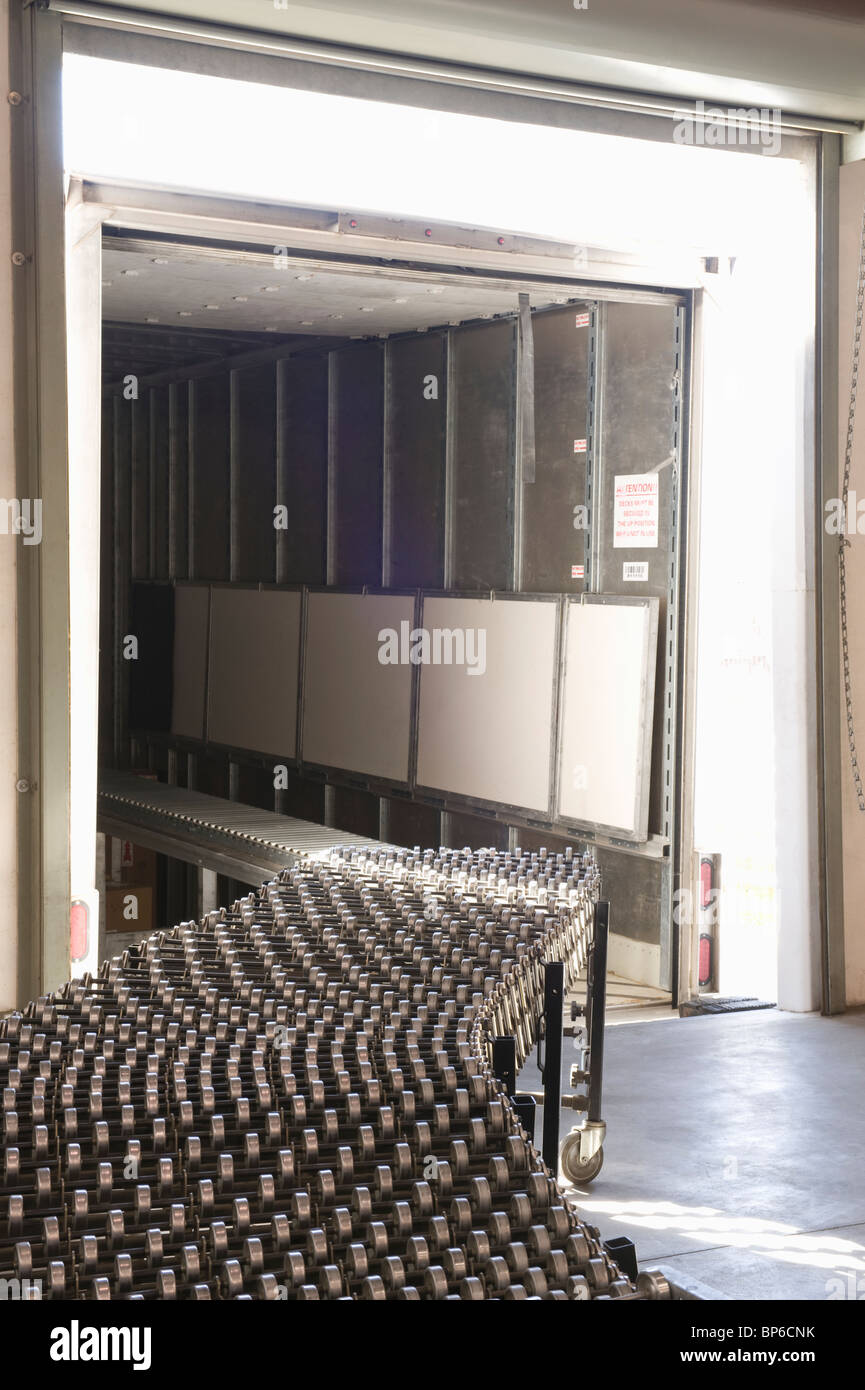 Empty conveyor belt in distribution warehouse Stock Photo - Alamy